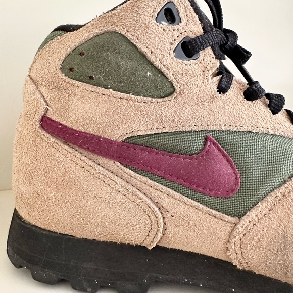 Nike ACG | Shoes | Nike Air Vintage 994 Caldera Plus Acg Hiking Boots ...